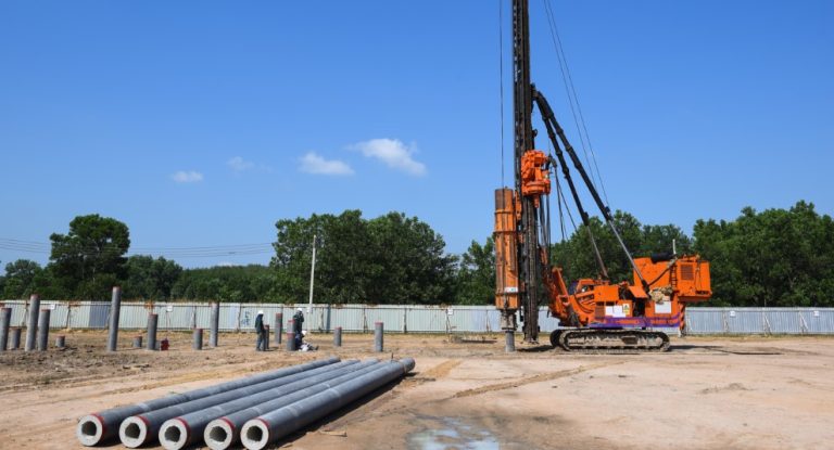 √ Apa itu Diesel Hammer? Bagian-Bagian dan Cara Kerjanya - Finoo.id