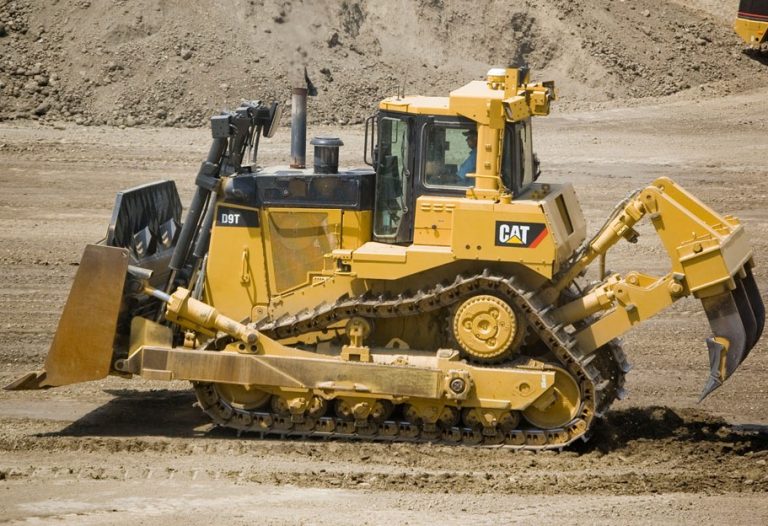 √ Apa Itu Bulldozer? Manfaat, Jenis dan Cara Kerjanya - Finoo.id